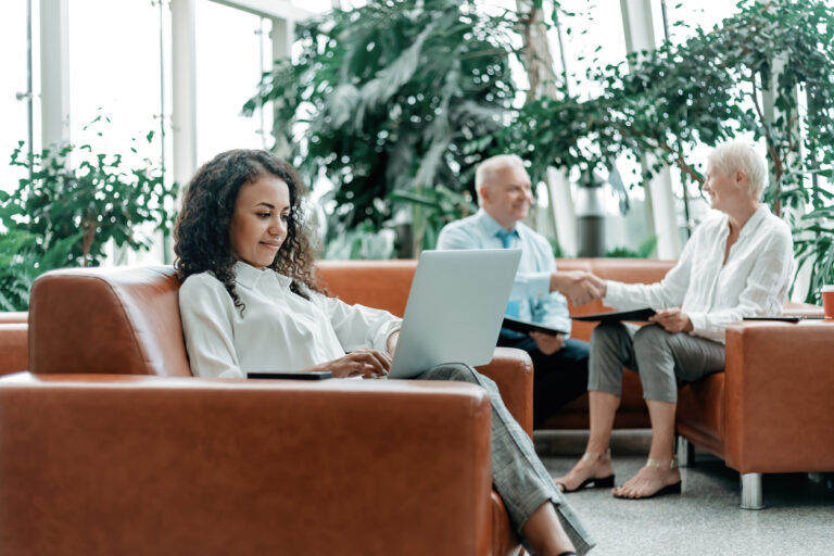 The lively hotel lobby, suggestions to transform your space - Texas ...